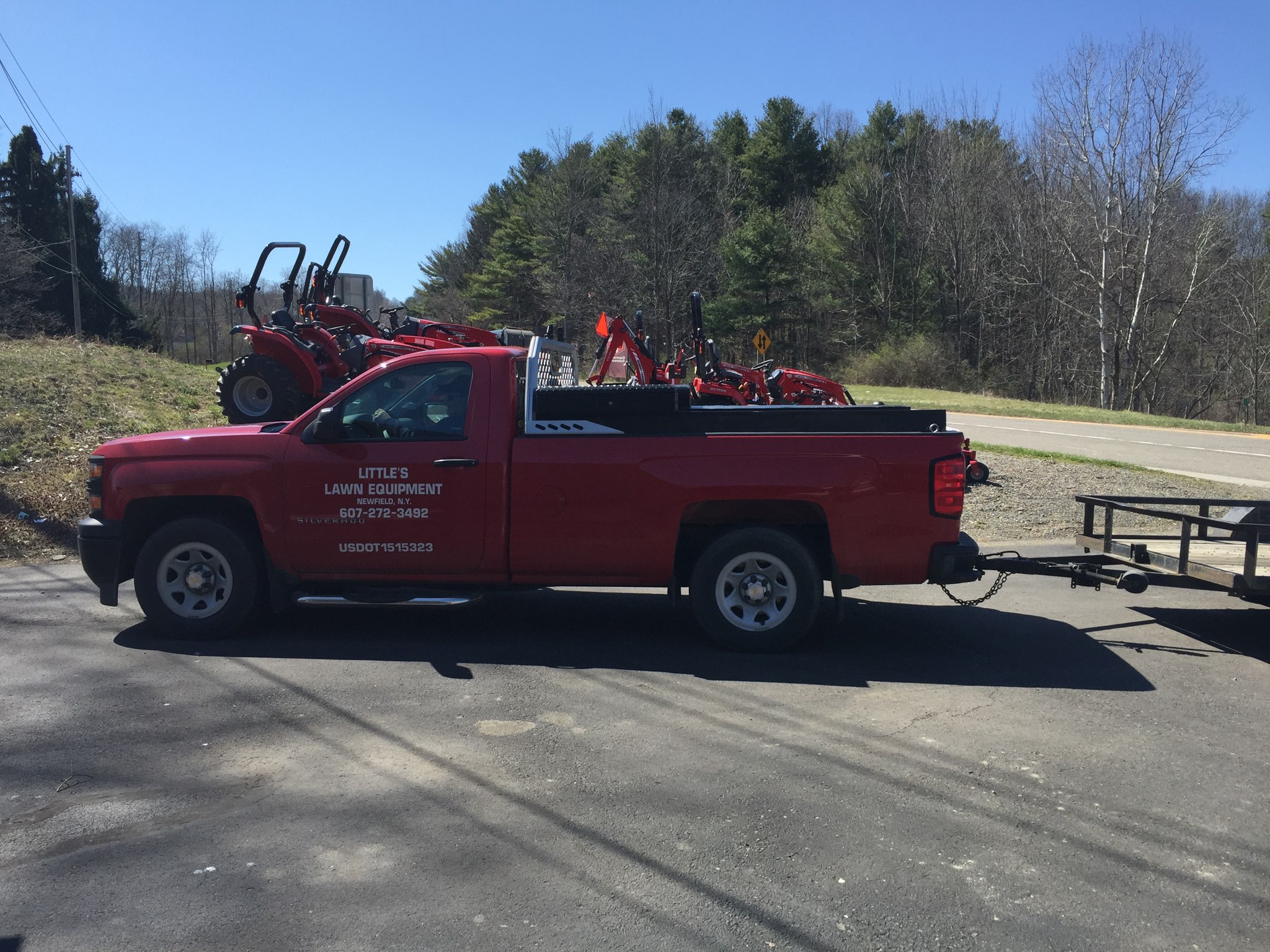 Pick-Up & Delivery Little's Lawn Equipment Newfield, NY (607) 272-3492
